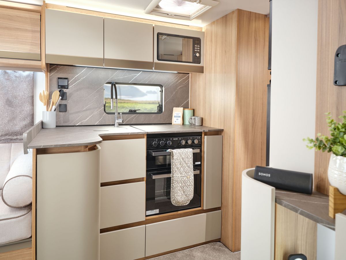 2026 Bailey Caravans Porto caravan - just £40499 at Ropers of Yorkshire
