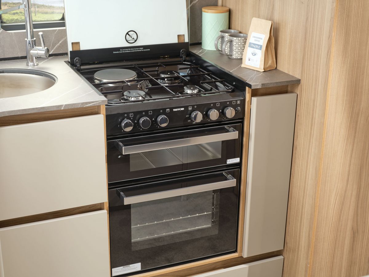 2026 Bailey Caravans Porto caravan - just £40499 at Ropers of Yorkshire