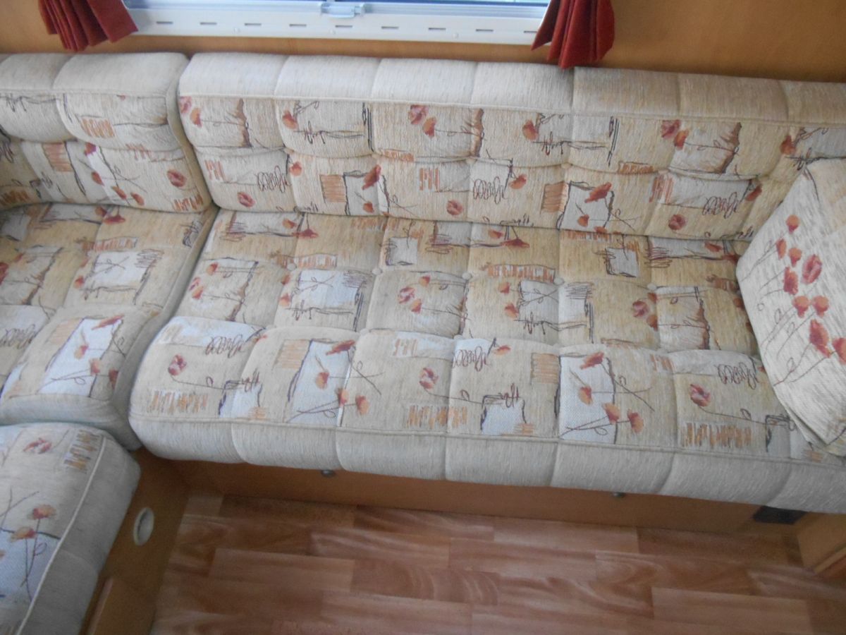 Used 2005 Compass Omega 540 caravan - just £5995 at Ropers of Yorkshire