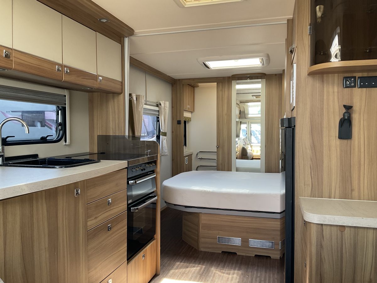 Used 2015 Elddis Crusader Storm caravan - just £16995 at Ropers of Yorkshire